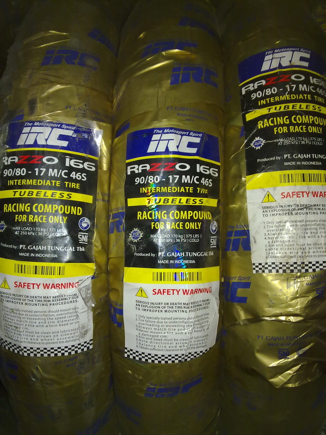 dgb motor kediri: Ban IRC RAZZO