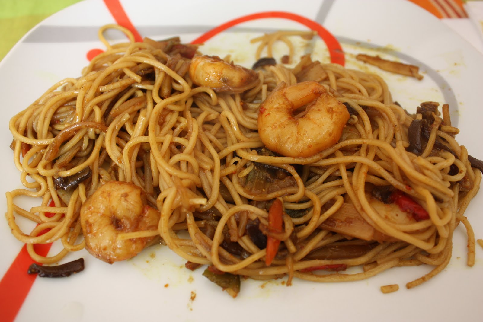 Ensaios culinarios: Massa de arroz com caril