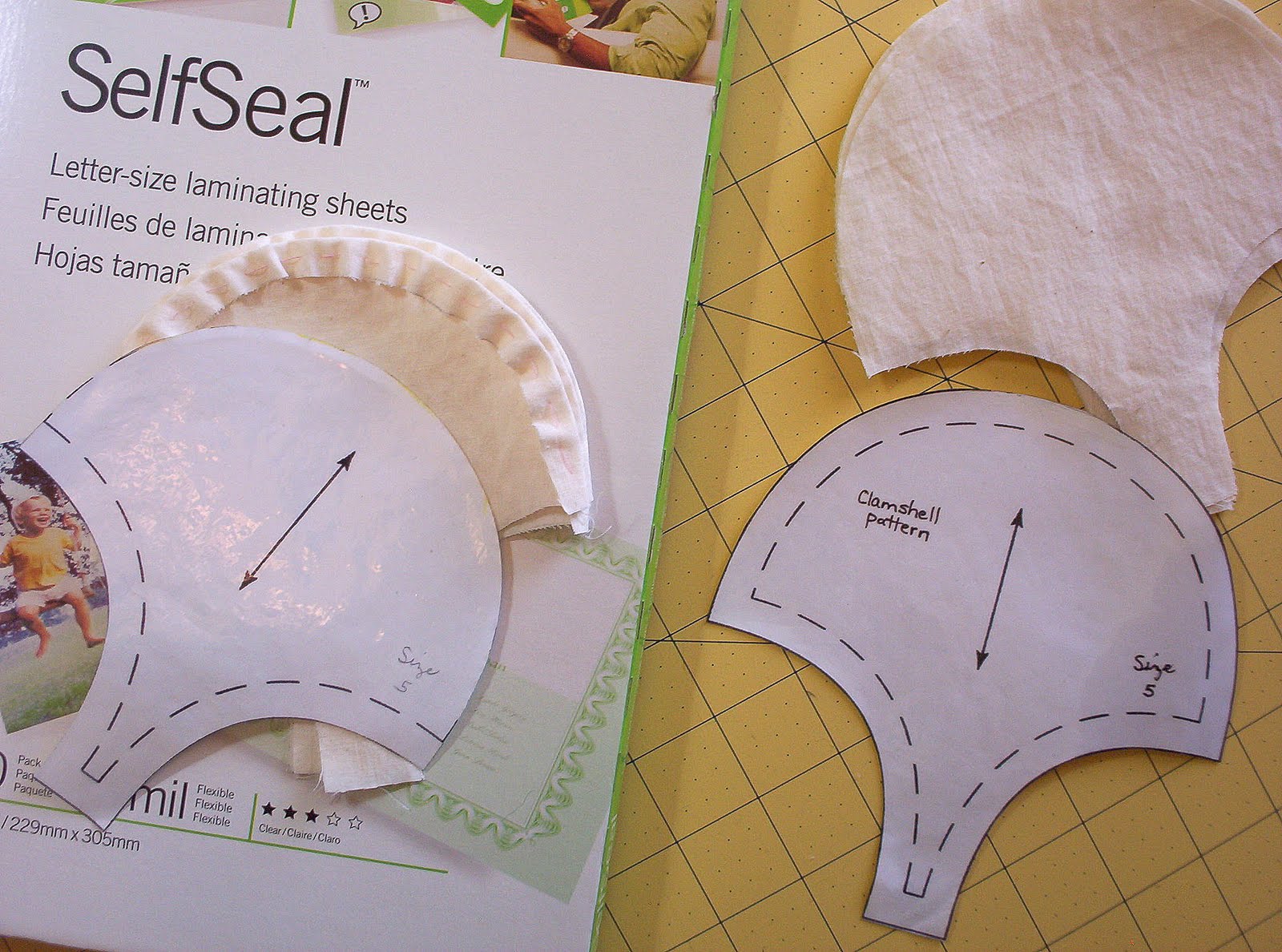 Brown Dirt Cottage: Clamshell Tutorial