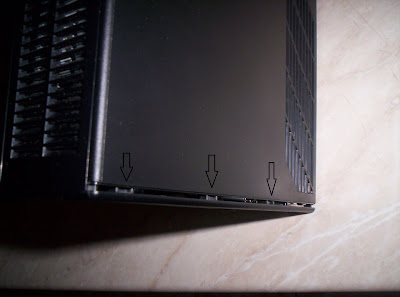 Cracking Seagate Black Armor NAS 110: Opening the box