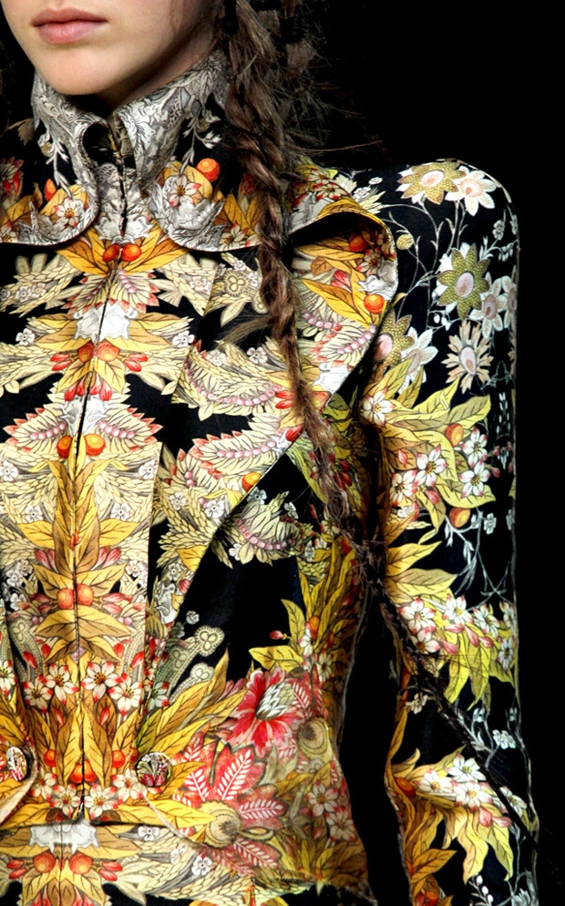 Fashion Styling by Karen Drummond: Sarah Burton S/S 11 - another ...