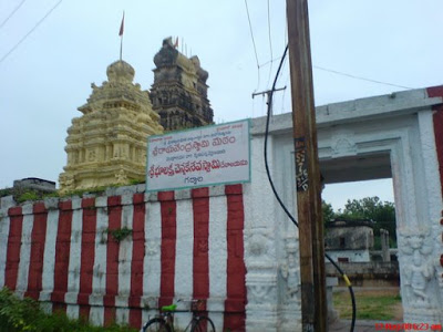 Gadwal Information: Gadwal photo gallery(Chenna kesava Temple,Gadwal ...