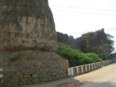 Gadwal Information: Gadwal Fort Photos | Gadwal samsthanam Pics ...