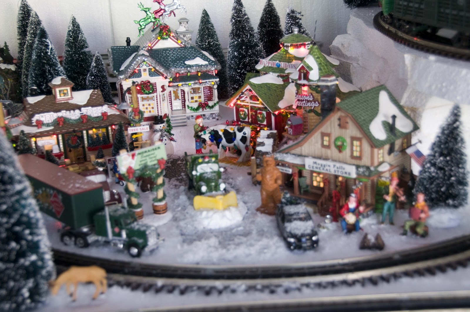 crawford's train's: 2009 christmas train display