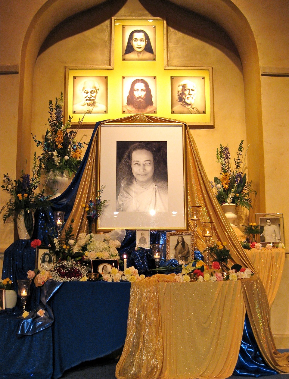 Ananda Family News: Yogananda's Birthday