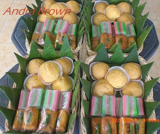 www.kueandrabrown.com: Jajan Pasar Tampah Kotak Mini