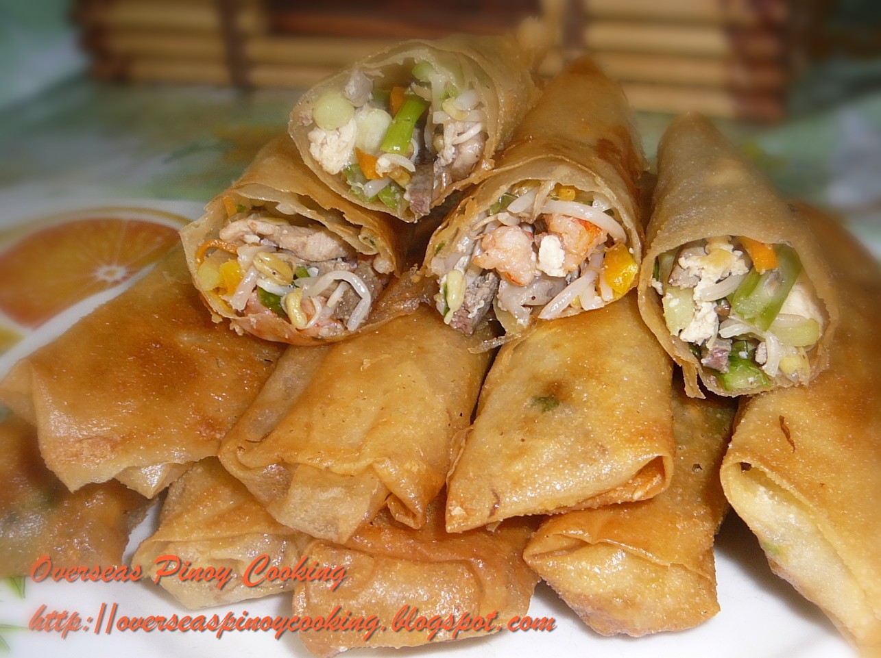 Pinoy Home Cooking and Recipes: Lumpiang Gulay, Lumpiang Togue