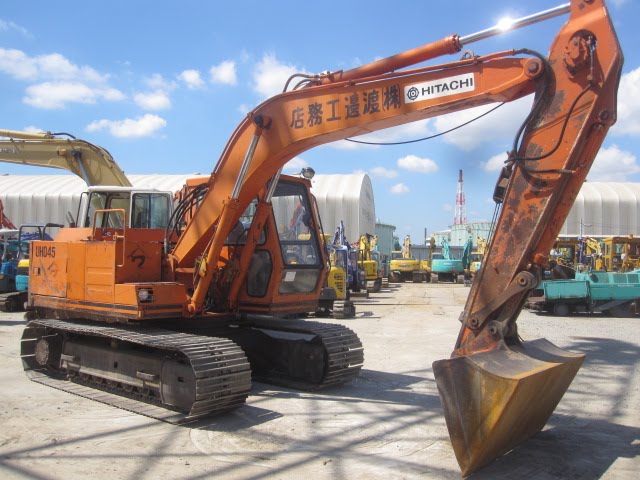 Sheng Weng Heavy Equipment & Parts Trading.: Used Hitachi UH045-7 ...