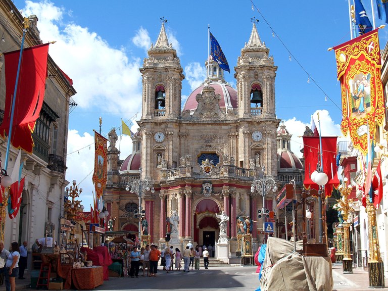 Walking in the Footsteps of Today's Fine Artist's: Malta's History ...