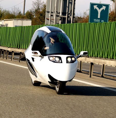 Latest Techs: Covered Egg shaped Motorbike