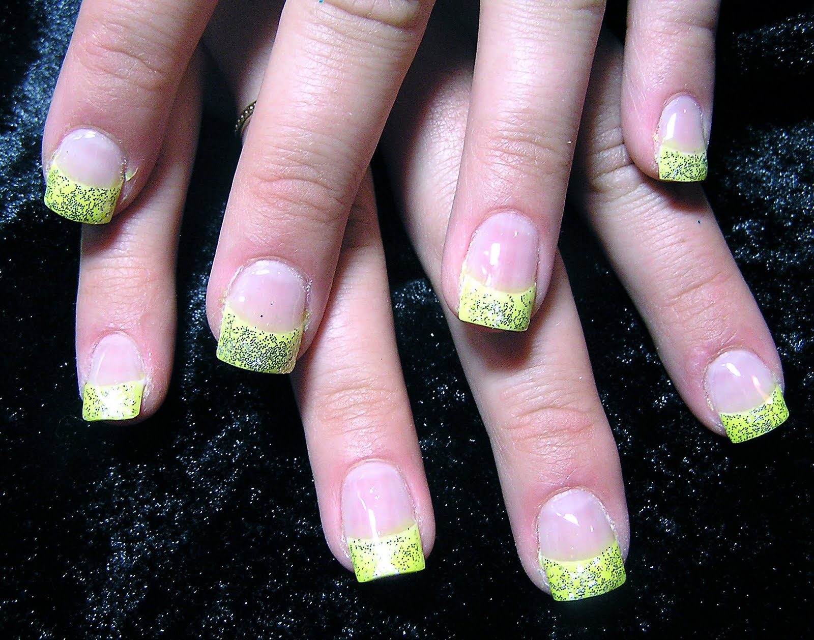 Monkey Inspirations: Yellow tipped Nails Design