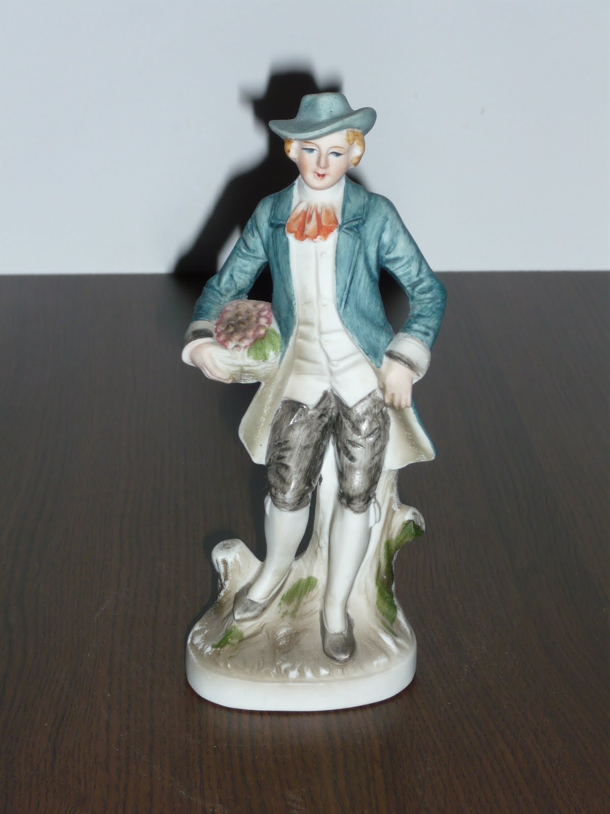 ARTE VIVENDIS MOBILA CASEI TALE: Bibelouri