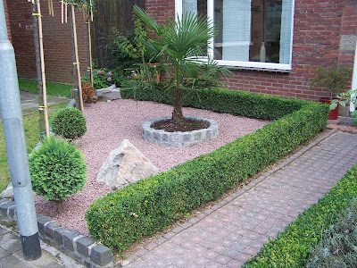 de verbouwing: De voortuin