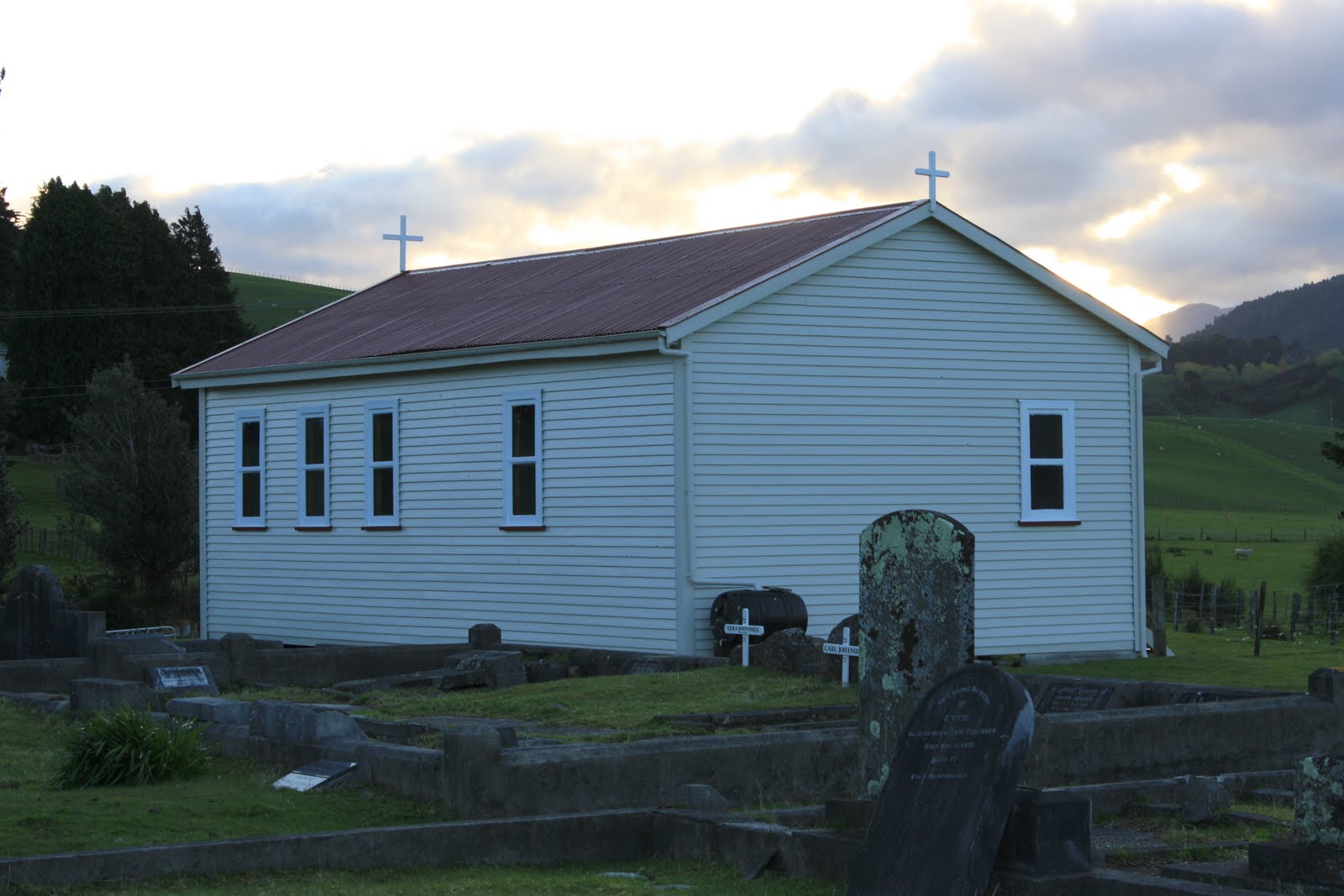 St Francis Lutheran Church, Mauriceville West