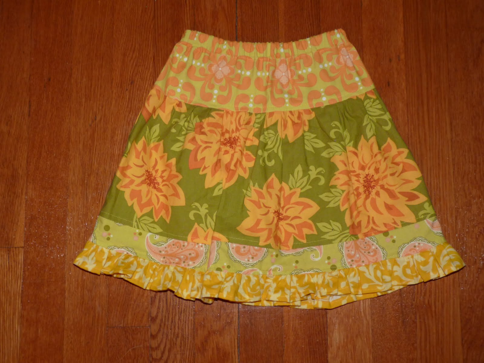 Perrys Polkadots Sassy Skirt W Apron