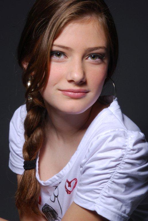 Up Models : Aline(12 anos) é a escolhida para a campanha da Dália Alimentos