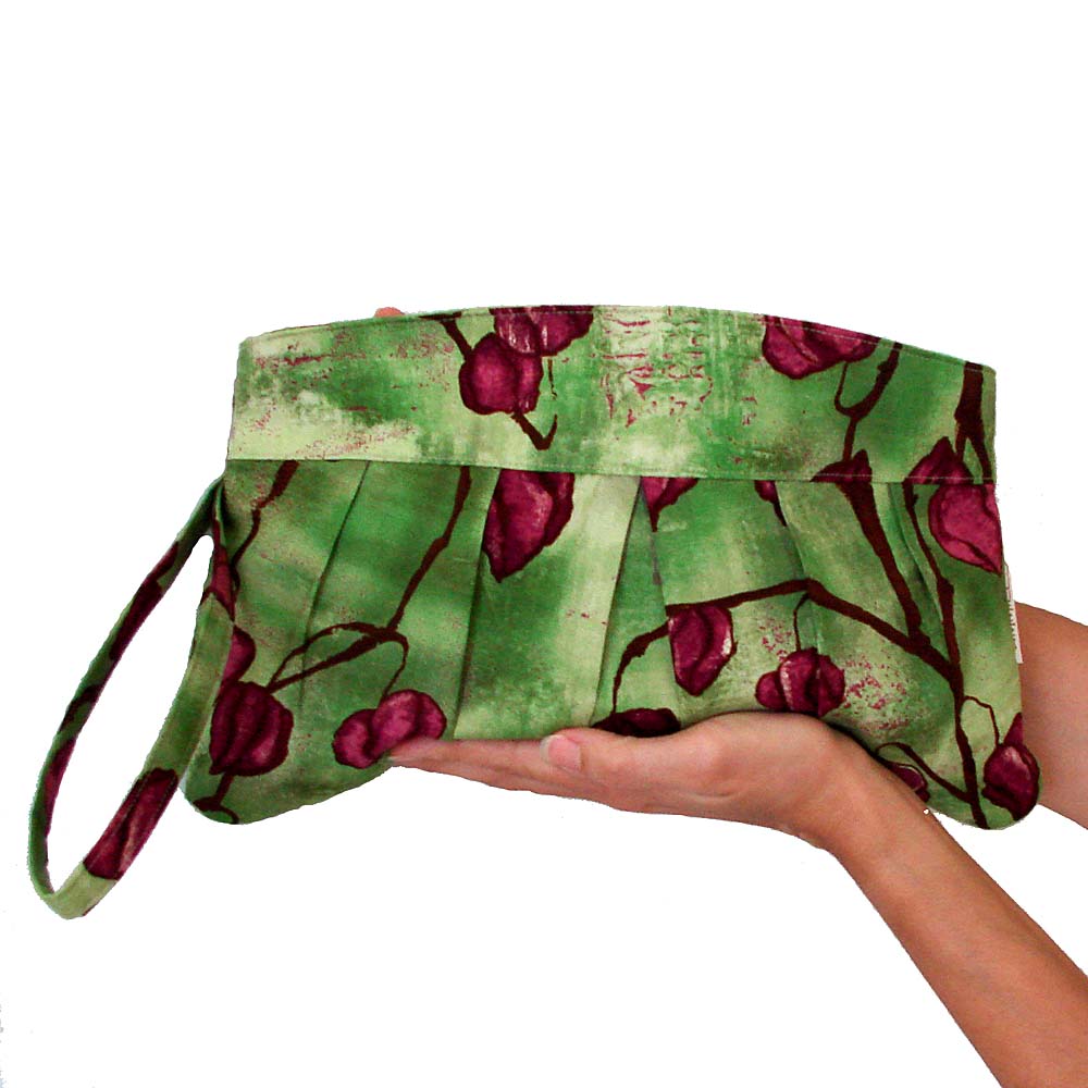 HM Mills Awesome Handmade Bags: Spring Clutch