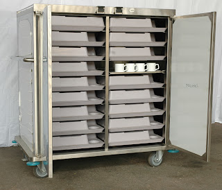 HOSPITAL INSULATED FOOD TRAYS