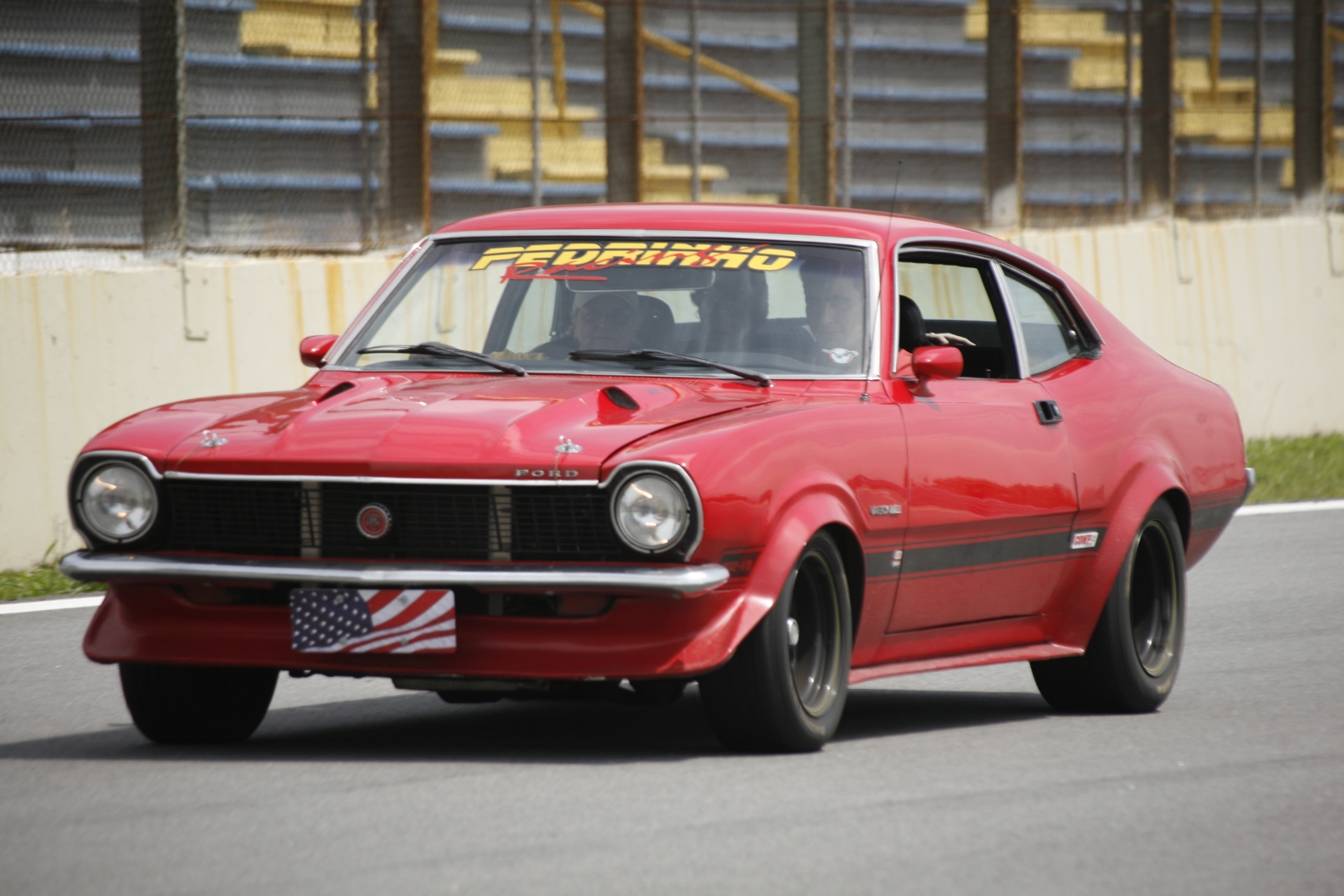 Maverick GT V8: Maverick GT V8 1973 em Interlagos