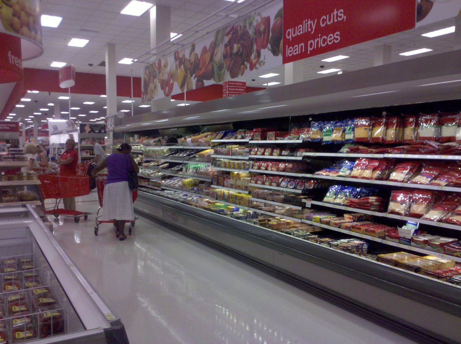 Fresh & Easy Buzz: While Tesco's Fresh & Easy Neighborhood Market ...