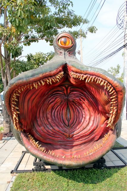 Wise Kwai's Thai Film Journal: News and Views on Thai Cinema: Attack of ...