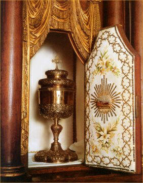 · Vivir de la Eucaristía ·: MARÍA PRIMER SAGRARIO