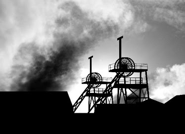 Mike Pendry Design Mining Images: Golborne Colliery near wigan