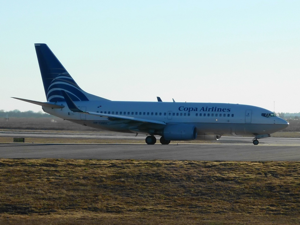 Aeropuerto Internacional Córdoba : VARIG (o GOL Linhas Aereas), COPA ...