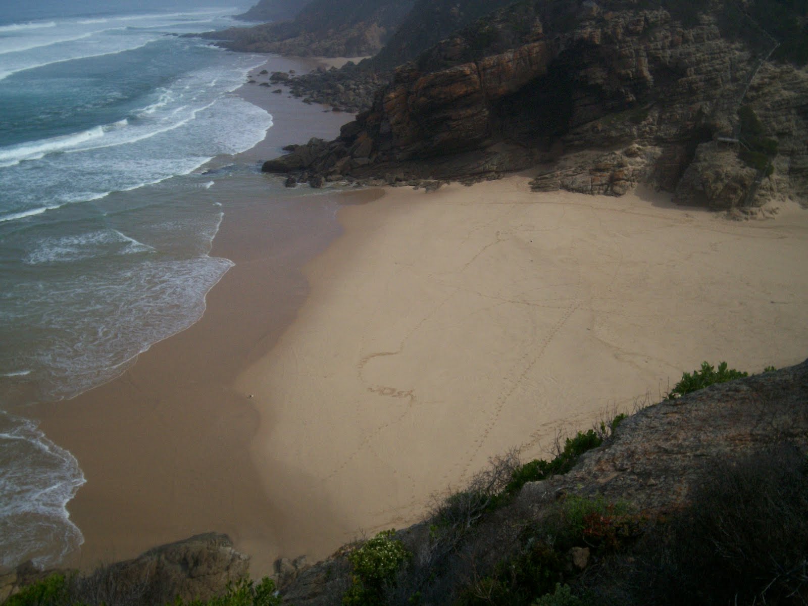 DrawingOtherstoChrist: gorgeous George gorge