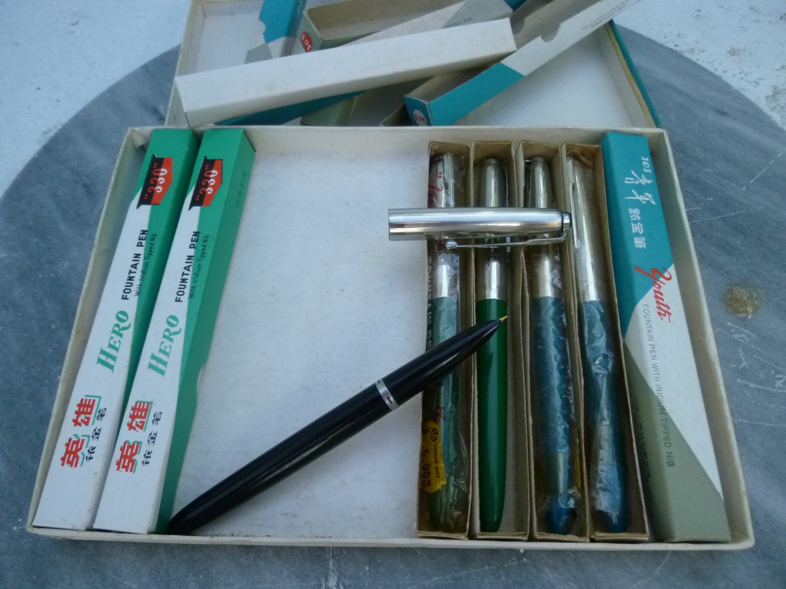Collectible Curio2: Vintage 1960's Youth & Hero Pens