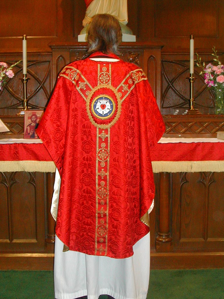Father Hollywood: Salem's New Chasuble