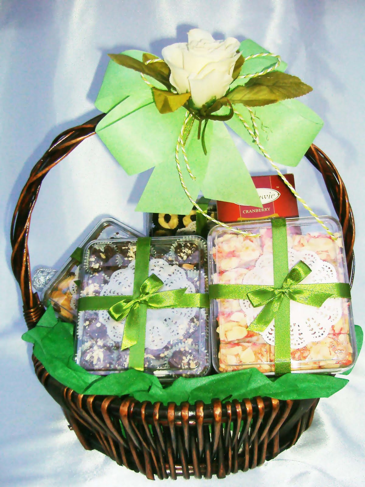 SWEETIES GIFTS & HAMPERS: HARI RAYA AIDILFITRI HAMPER