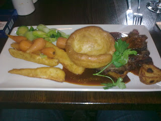 LEEDS FOOD LEADS: Roundhay Fox, Roundhay, Leeds