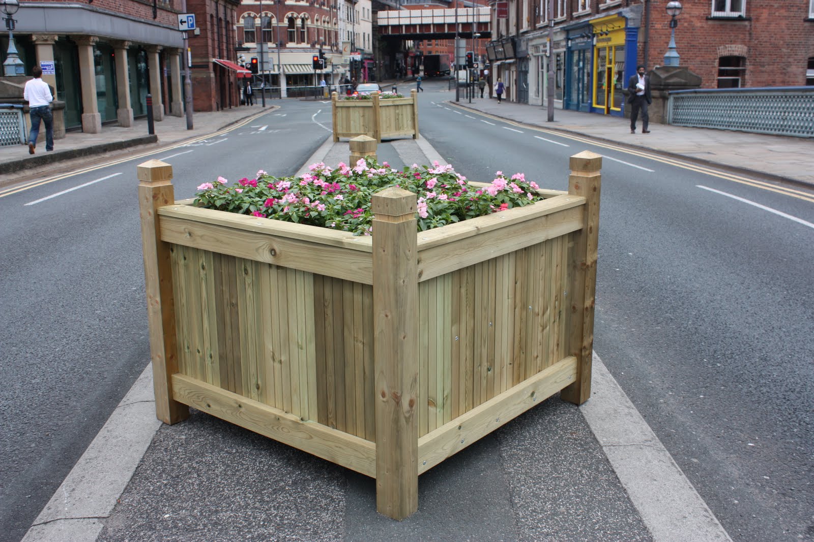 Instaplanta - Container Gardens for a New Generation: Deluxe Self ...