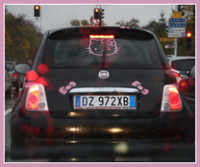 Car Galleries: New Fiat 500 - Hello Kitty