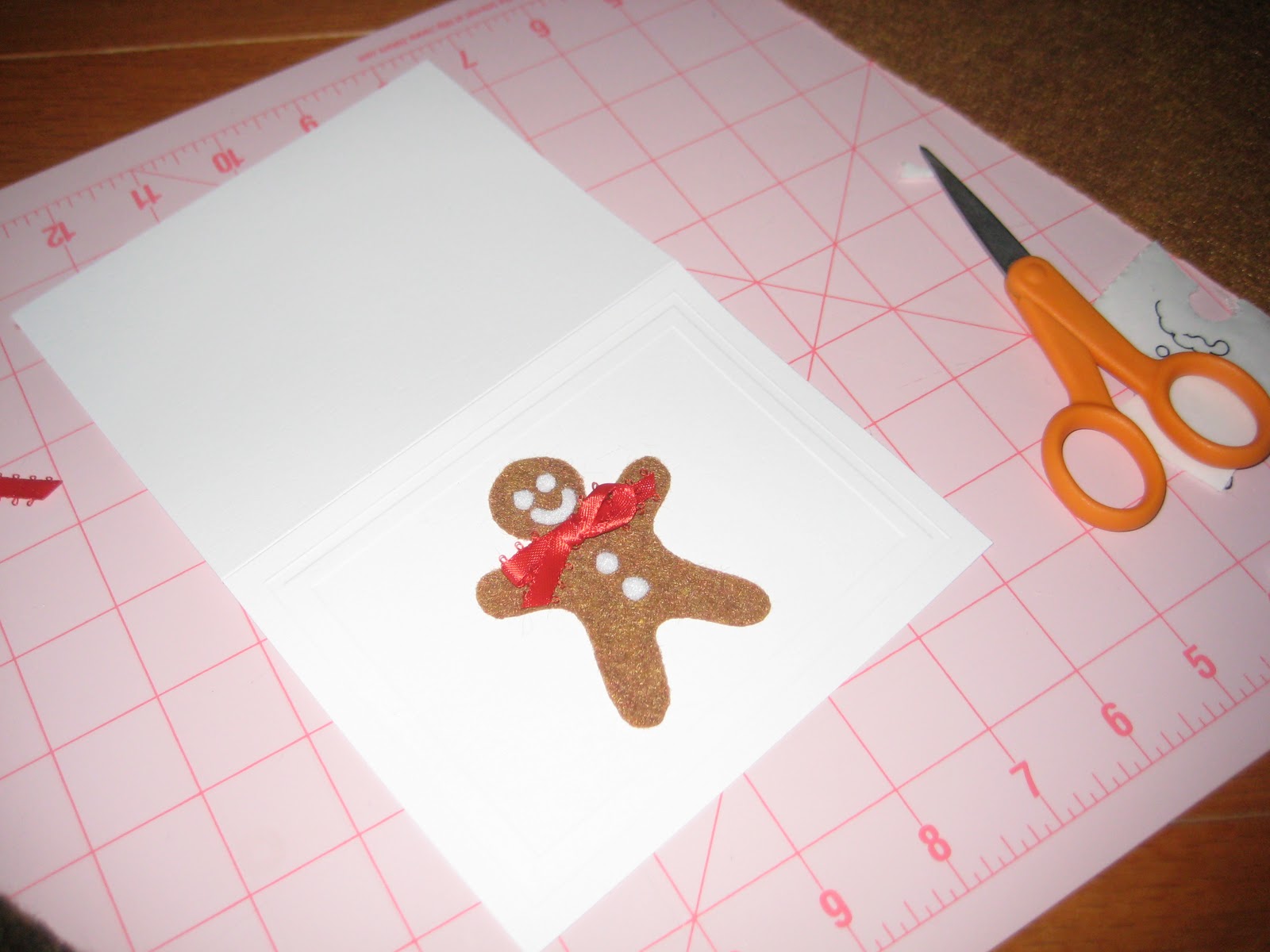 {change of venue}: DIY: Gingerbread Man Holiday Card