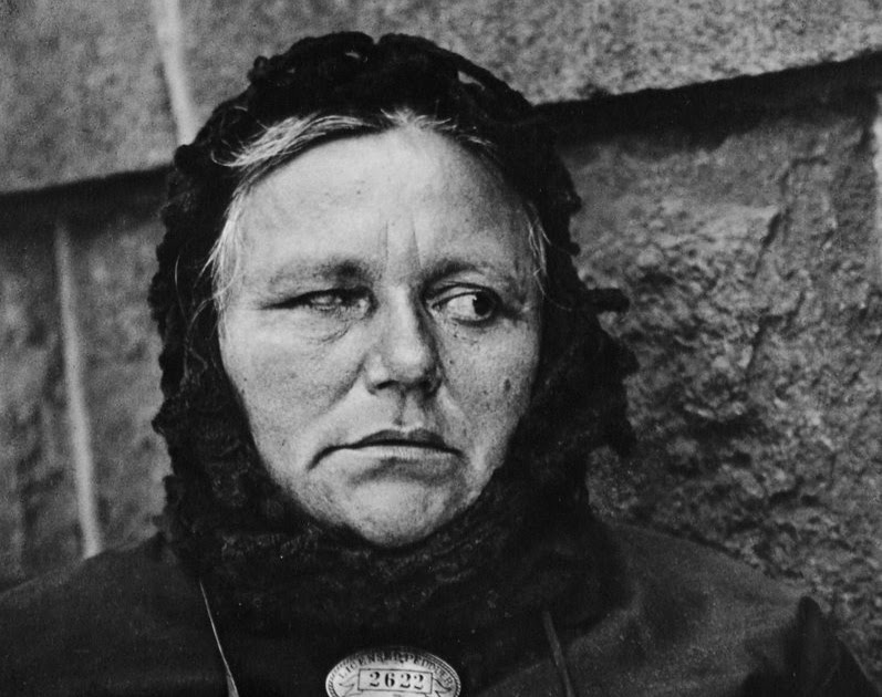 History of Photography: Paul Strand, Blind Woman