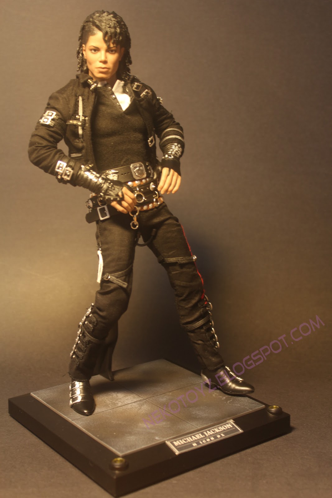 Neko Toyz: Hottoys DX Michael Jackson Mini Review I