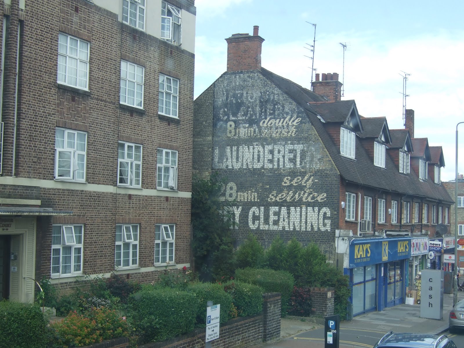 London buses one bus at a time: the return: The Number 83 Route