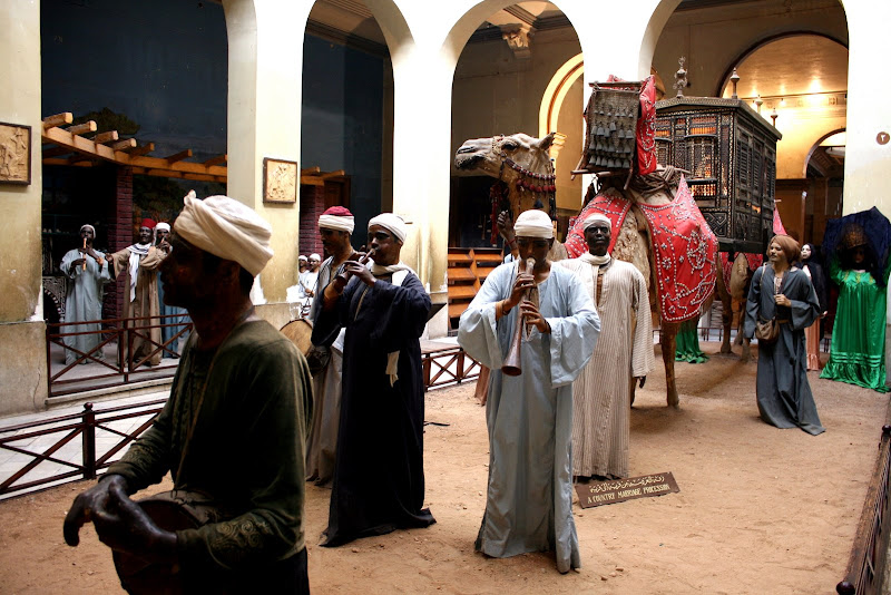 An American in Cairo: Museum Tour of Doqqi, Cairo Part 1