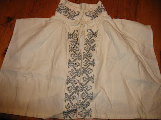 Roc's Nest: Blackwork Partlet