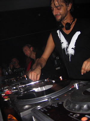 LapeNinsulaR ::...: Ricardo Villalobos