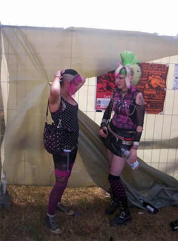 Ocha In Here: Punkers Girls