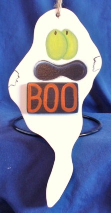 Gift Ideas Collectibles and Home Decor: Halloween Ghost Holding ...