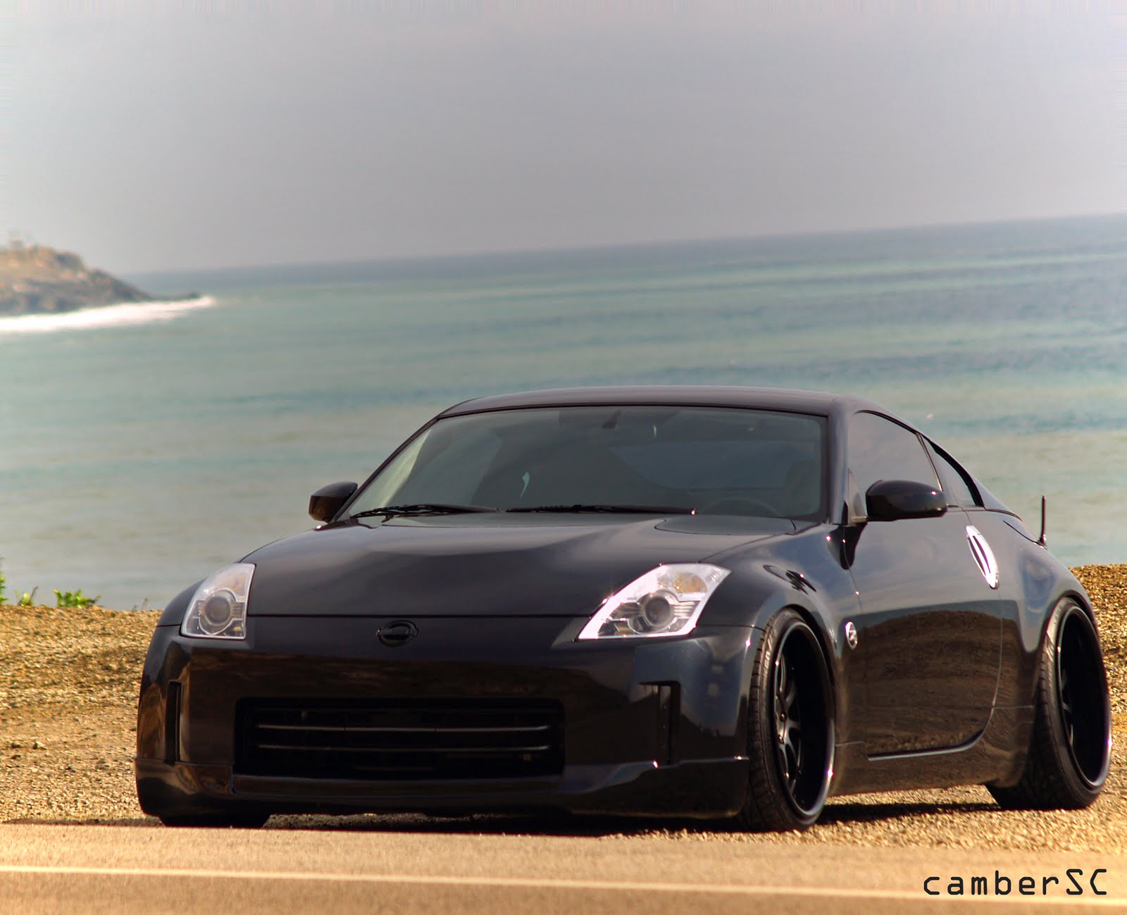 Simply Fitted: Black Angel 350Z