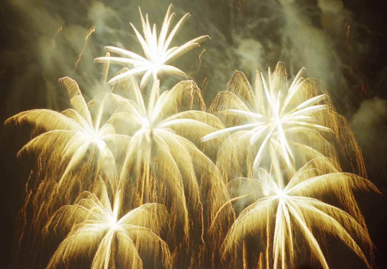 Photographs by Joe: Bang, Zoom Go The Fireworks - 2010