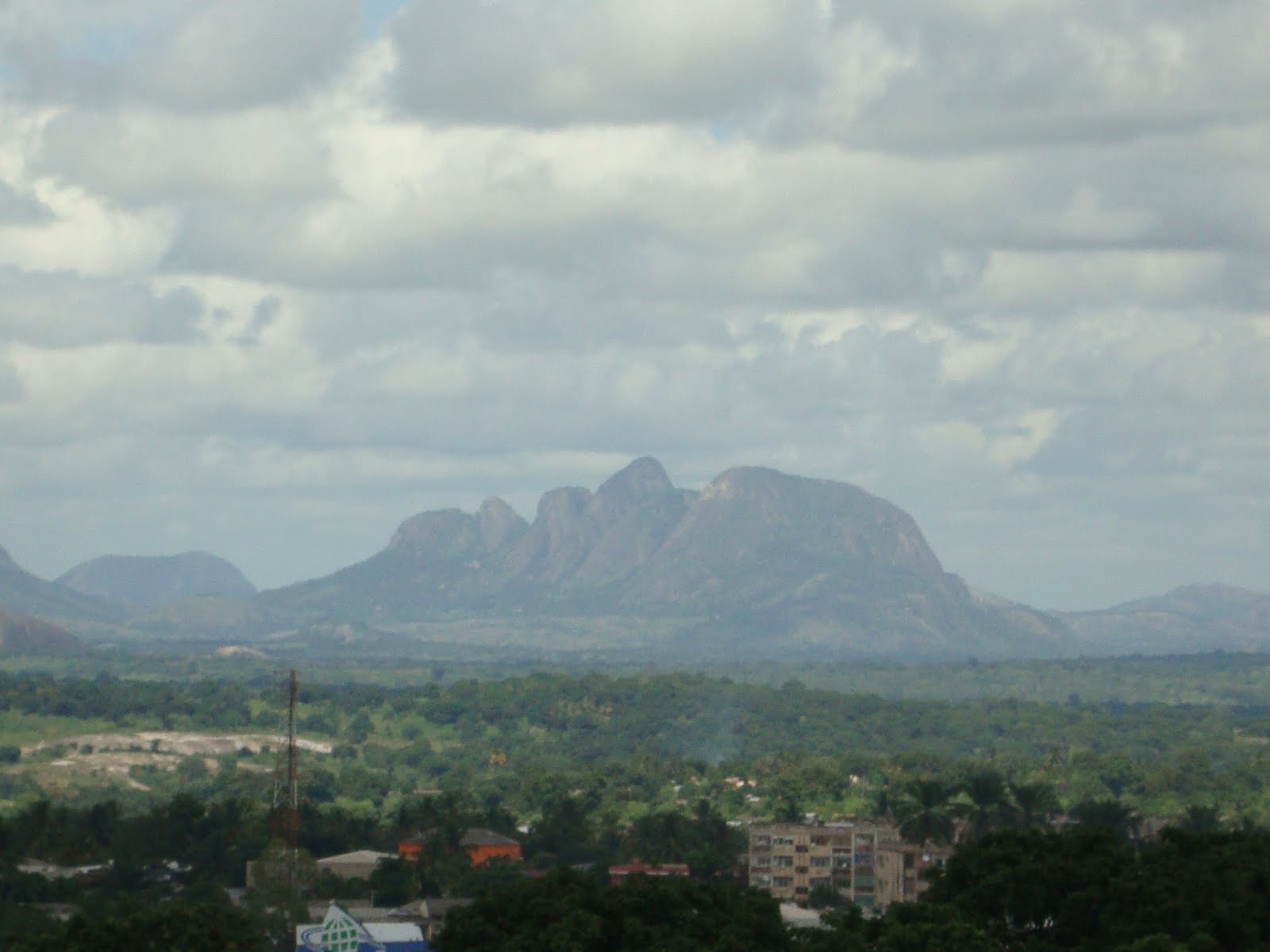 Macua de Nacala: AVENTURA EM ÁFRICA - REVIVER MOÇAMBIQUE