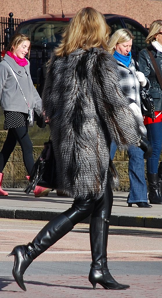 Jeans and Boots: Streetshots