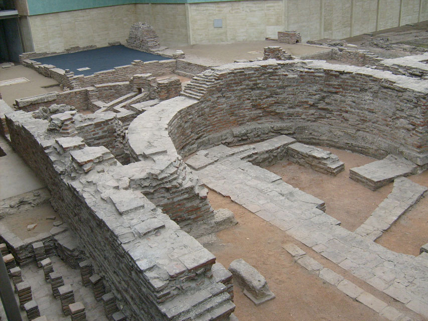 Happy Giraffe Travel: Carska palata Sirmijum, Royal Palace Sirmium