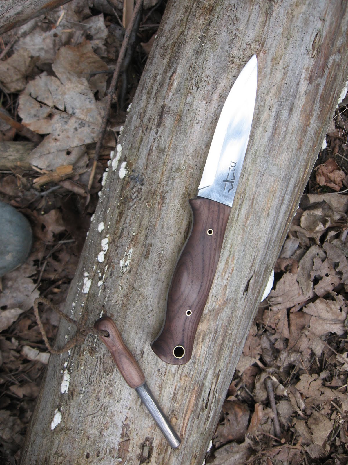 WOODEN SPOON INSPIRED FROM NATURE: mesterul cutitar